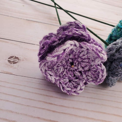 Ravelry: Reusable Makeup Remover Flowers pattern by Regina P Designs