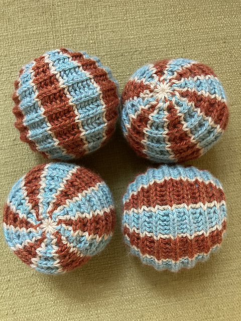 Ravelry: Victorian Knitted Ball pattern by Heather Vaughan Lee