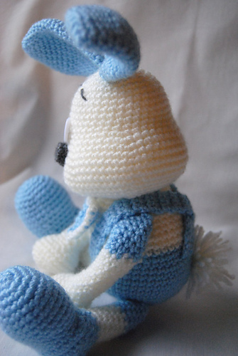 Ravelry: Amigurumi Bunny Ralf pattern by Kaie Pranno