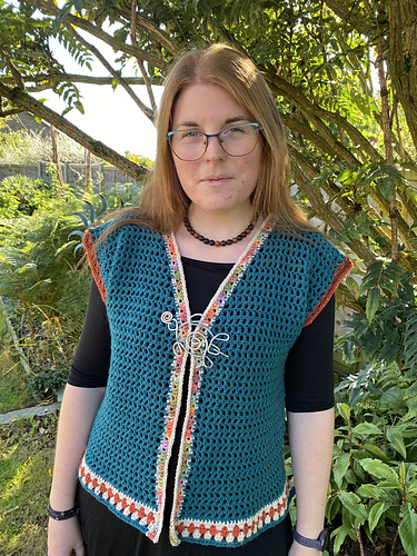 Ravelry: Aamai (turtle) vest pattern by Femke Keegstra