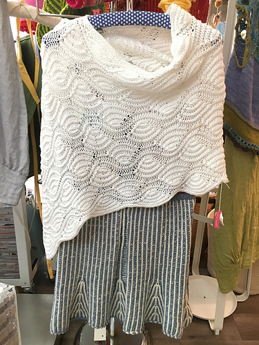 Ravelry: Autobahn Skirt pattern by Anja Caldwell