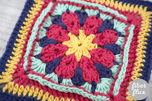 Ravelry: Sunny Soiree Square pattern by Fiber Flux / Jennifer Dickerson