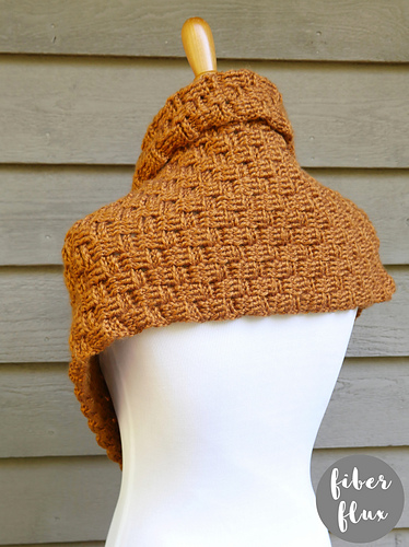 Ravelry: Warm Vanilla Toffee Cowl pattern by Fiber Flux / Jennifer ...