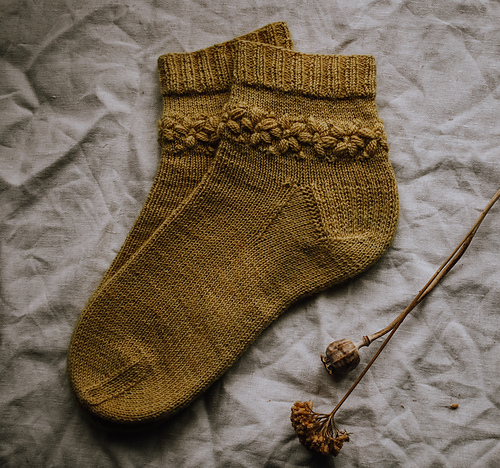 Ravelry: Vår Socks pattern by Fiber Tales