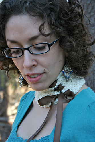 Ravelry: Viol Neck Cuff pattern by Erica Jackofsky (Fiddle Knits & 1 ...