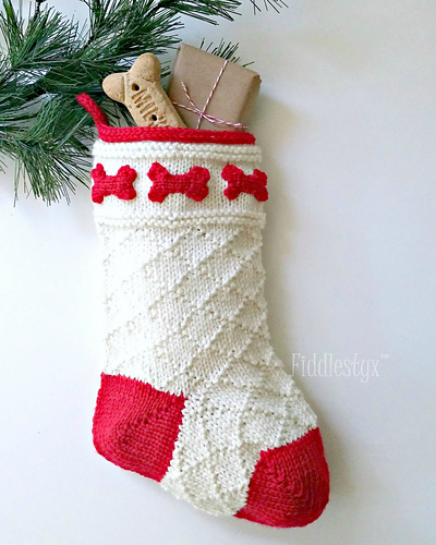Ravelry: Paws Christmas Stocking pattern by Martha Johnson