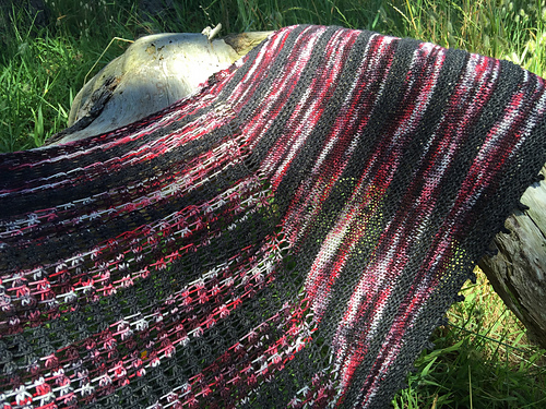 Ravelry: Little Red Corvette pattern by Afifa