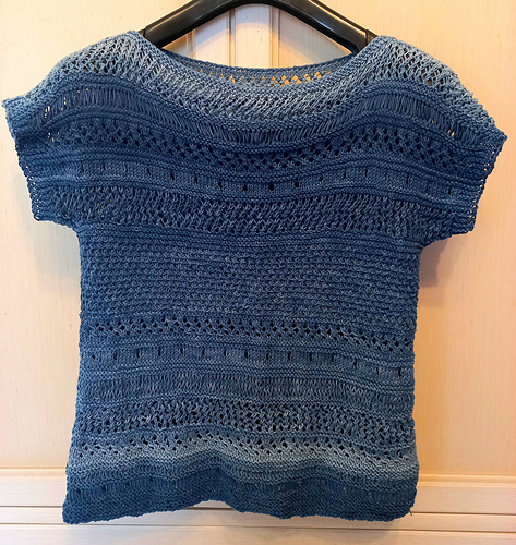 Ravelry: Ocean Waves Lace Shirt pattern by Fili Tra Gli Alberi