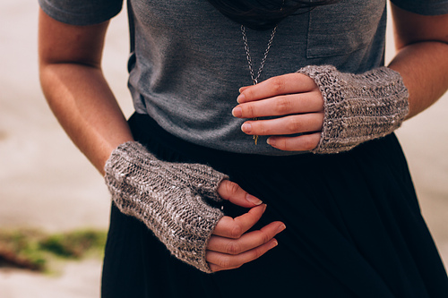 Ravelry: Pembroke Bay Mitts pattern by Fiona Alice