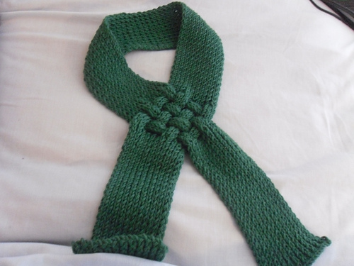 Ravelry: Celtic Knot Looped Scarf pattern by Patricia Everett