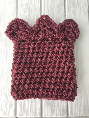 Ravelry: Frilled Wrist Warmers pattern by Fishing Rabbit