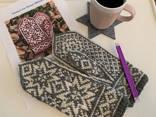 Ravelry: Emma's Ice Flower Mittens pattern by Runningyarn