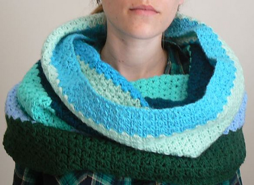 Ravelry: Easy Peasy Crochet Snood pattern by Fleurs Yarn Creations