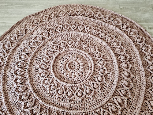 Ravelry: Orbit Floor Rug pattern by Periwinkle Crochet