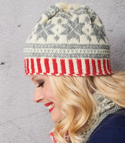 Ravelry: Scandinavian Christmas Hat pattern by Fran Morgan