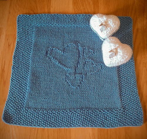 Ravelry: 4 Hearts square pattern by Petra Breakstone