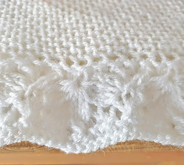 Ravelry: Flying-Needles' Babydecke "Erantis"