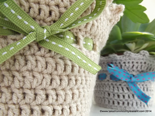 Ravelry: Made-to-Measure Plant Pot Cosy pattern by Anthea Willis