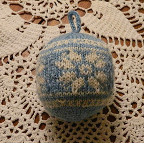 Ravelry: Snowflake Christmas Ornament Pattern pattern by Carrie Forrest ...