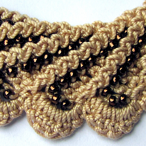 Ravelry: Beaded Wave Necklace pattern by Beth Herman