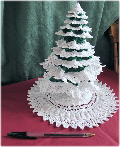 Ravelry: Knitted Christmas Tree pattern by Frances Powell