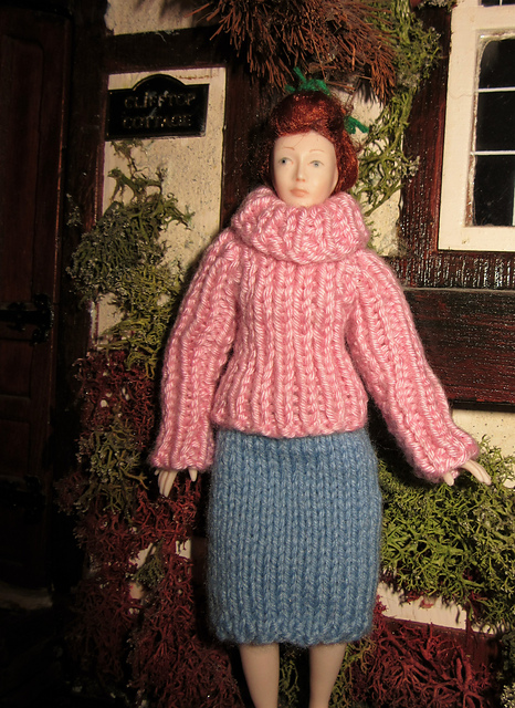 Ravelry: 1:12th scale Alys set pattern by Frances Powell