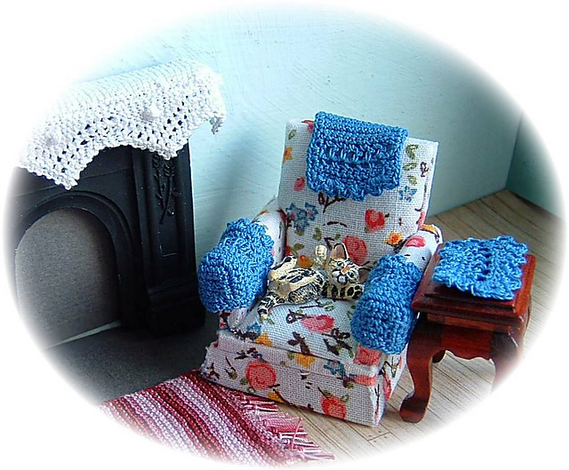 Ravelry: 1:24th scale chair backs set pattern by Frances Powell