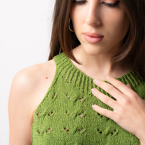 Ravelry: Summer Twist Top pattern by Pascuali Collezioni