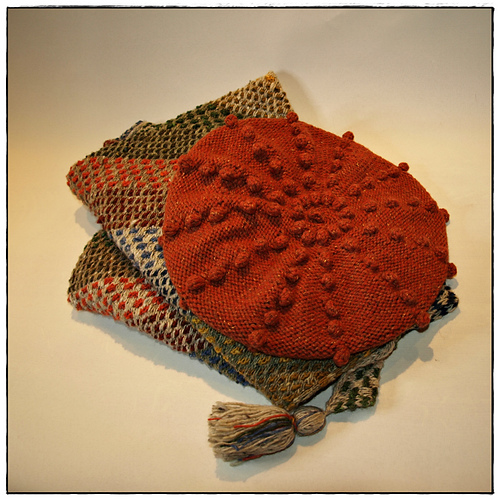 Ravelry: Bobble Beret pattern by Woolly Wormhead