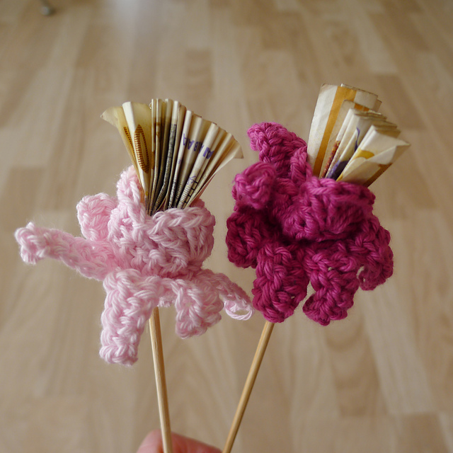 Ravelry: Crochet Money Flowers pattern by Lena Knudsen