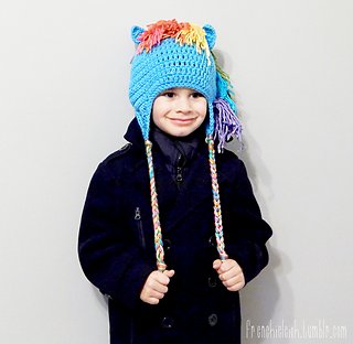 Ravelry: FrenchieLeigh's Rainbow Dash Hat & Scarf Set