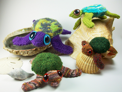 Ravelry: Duuuude the Sea Turtle pattern by cheezombie