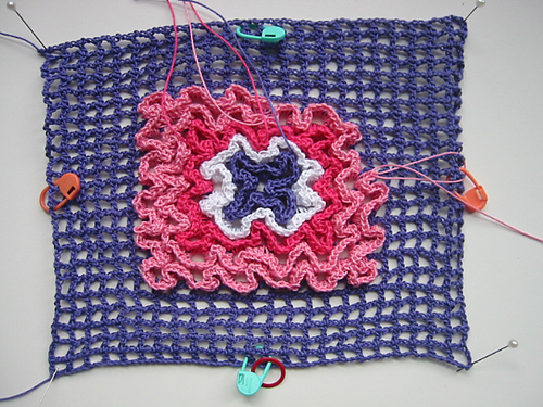 Ravelry: GFTC's Wiggle, Squiggle, or Wave aka Dragon Curves