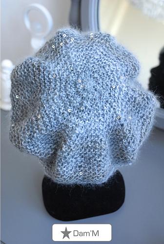Ravelry: Paillettes pattern by Dam'M (Alexia Giraud)