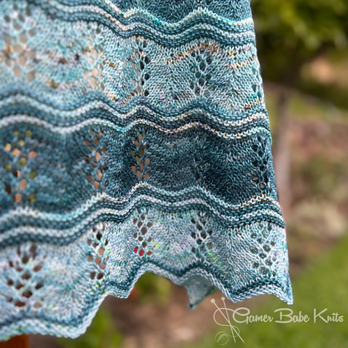 Ravelry: Carolyn Wrap pattern by Yvonne Poon
