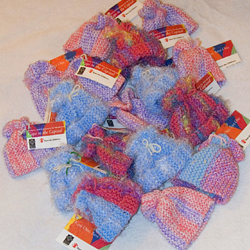 Ravelry: Tube Hat with Gathered Top pattern by Patricia Lakin