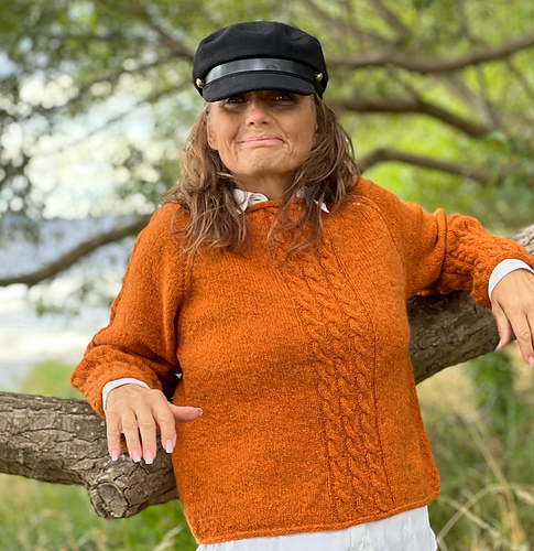 Ravelry: Fjäderlätt Jumper pattern by Garnfrun/ Helen Olsson