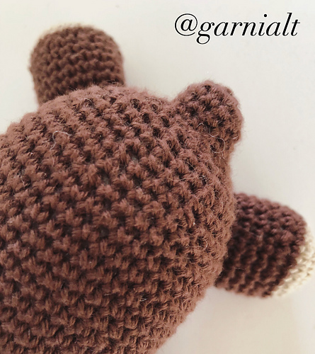 Ravelry: Benny Bjørn pattern by Sabina Larsen / Garnialt