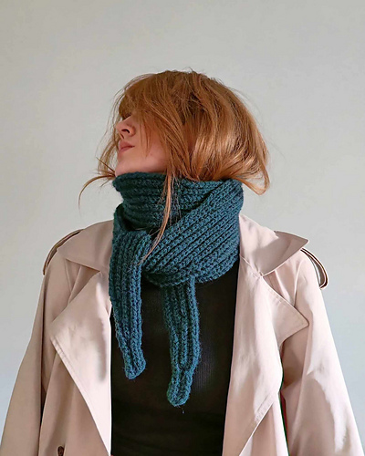 Ravelry: Brioche Scarf Chunky pattern by Helene Beba