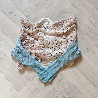 Ravelry: Halo Shrug pattern by gazal mohammed