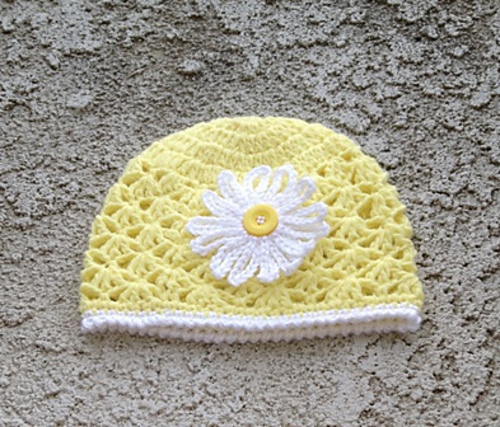 Ravelry: Lacy Shell Hat pattern by Kinga Erdem