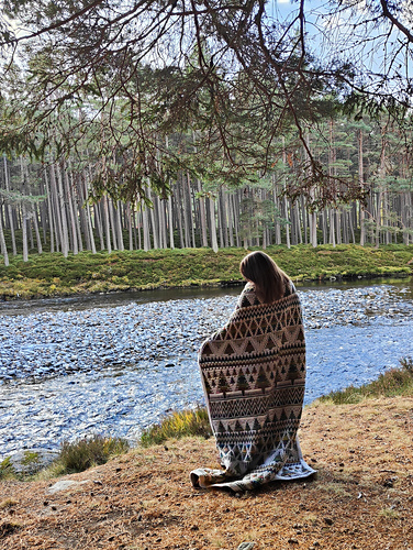 Ravelry: Sholach Mosaic Afghan pattern by Abi McIntyre
