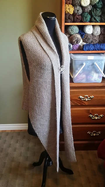 Ravelry: Classic Dimensional Shawl Collared Vest pattern by Maria Do Souto