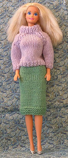 Ravelry: Raglan Sweater Sindy Barbie pattern by Gillian Buchanan