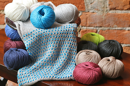 Ravelry: Rolling Pebbles pattern by Laura Lamers