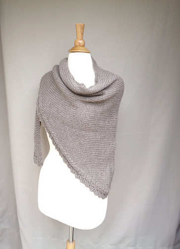 Ravelry: Megane Shawl pattern by Emily Johannes