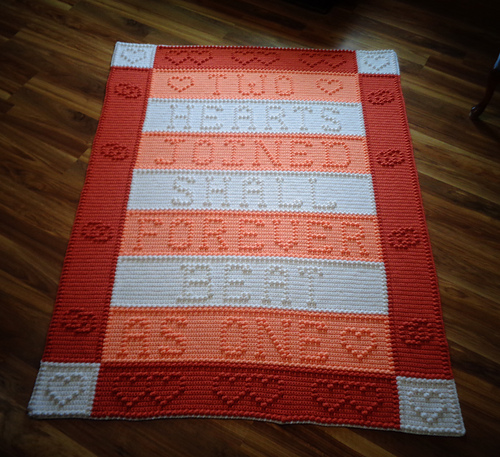 Ravelry: 2 Heart Beats Joined pattern by Glee Workman