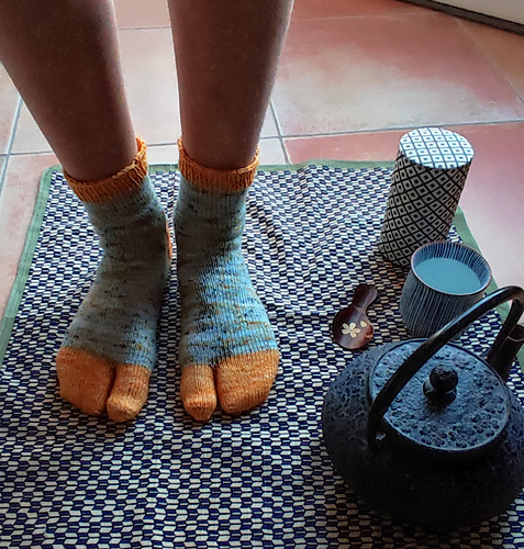 Ravelry: Soleil levant pattern by L'Atelier des Glénettes