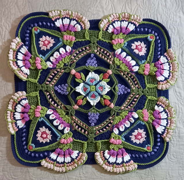 Ravelry: Goffel's Folksy Chrysalis Throw