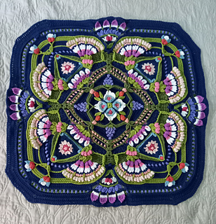 Ravelry: Goffel's Folksy Chrysalis Throw